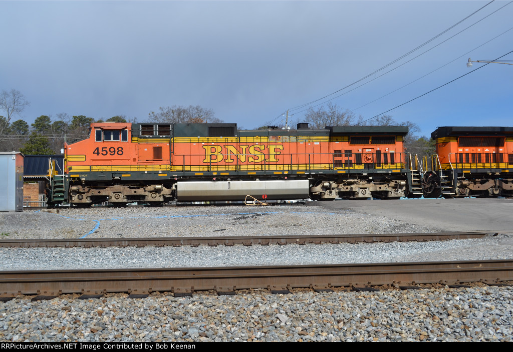 BNSF 4598