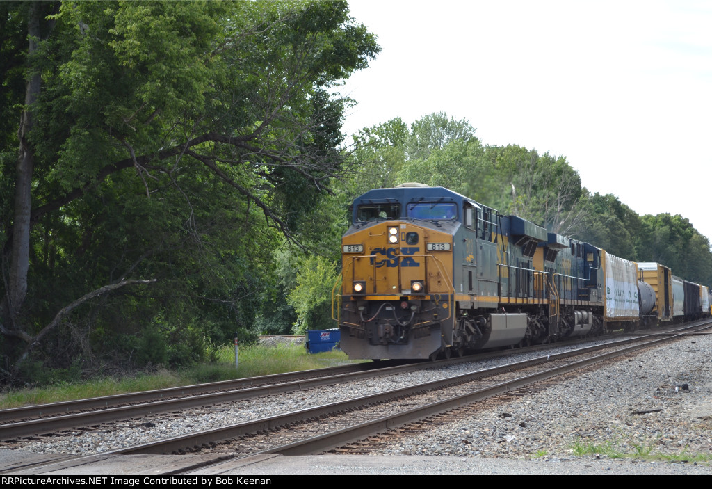 CSX 813