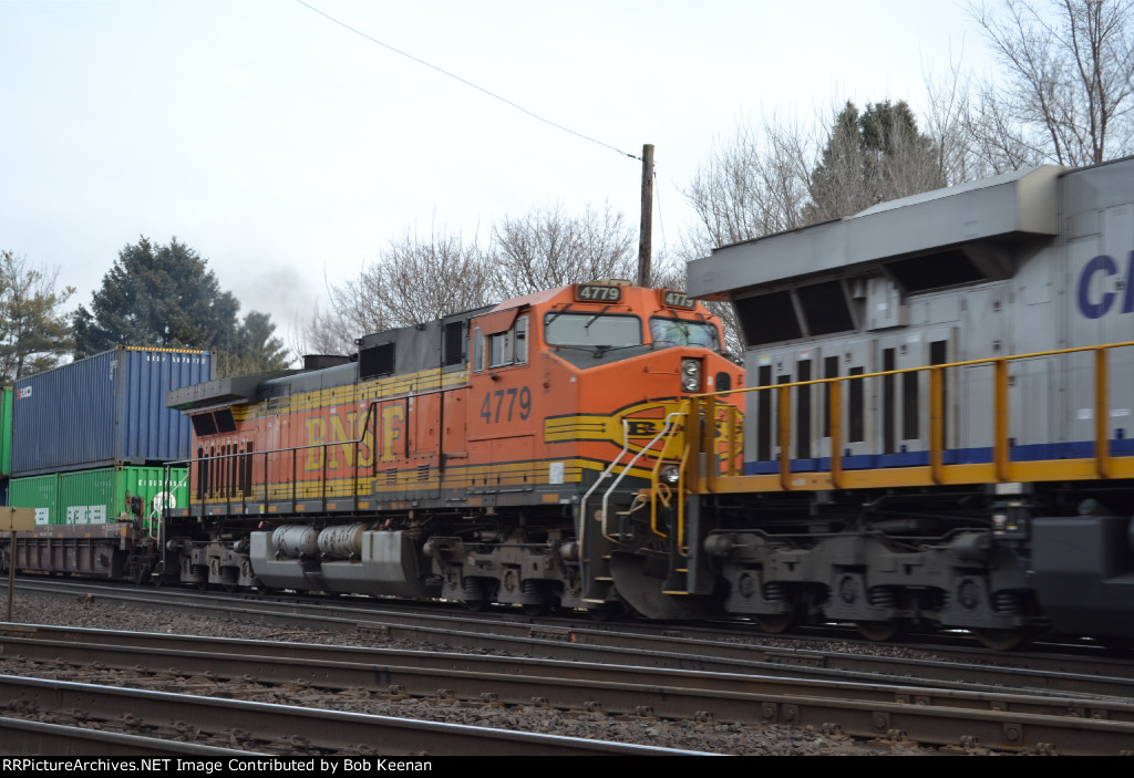 BNSF 4779