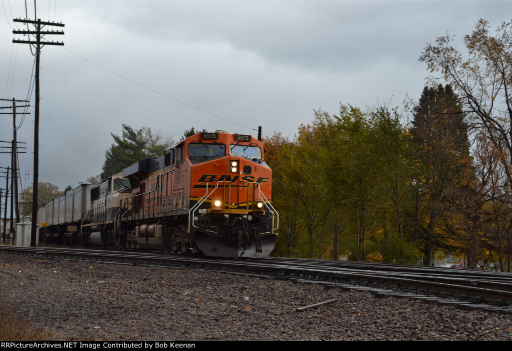 BNSF 5975