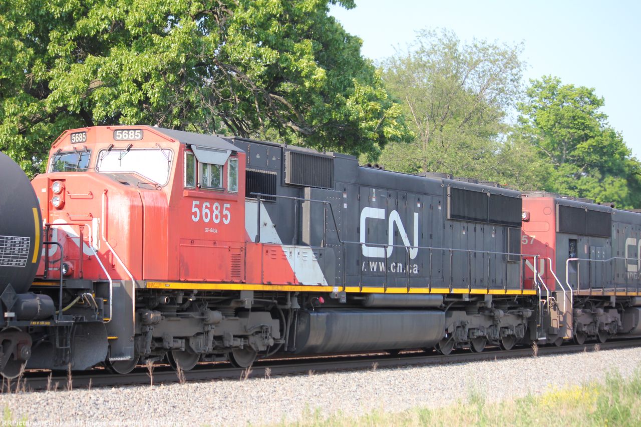 CN 5685