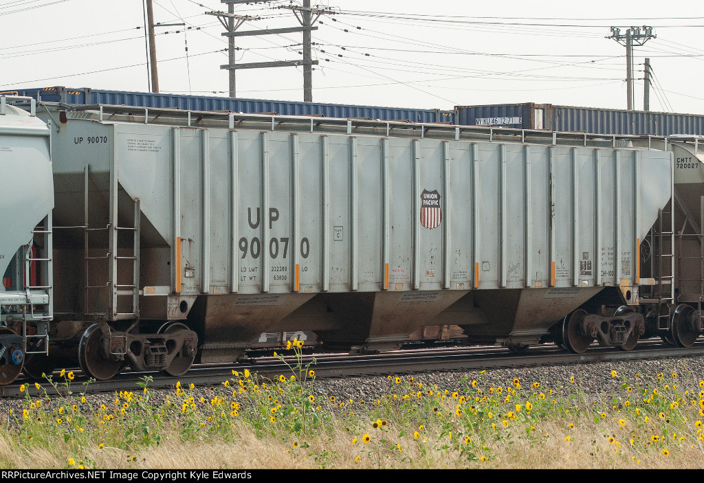 UP Covered Hopper #90070