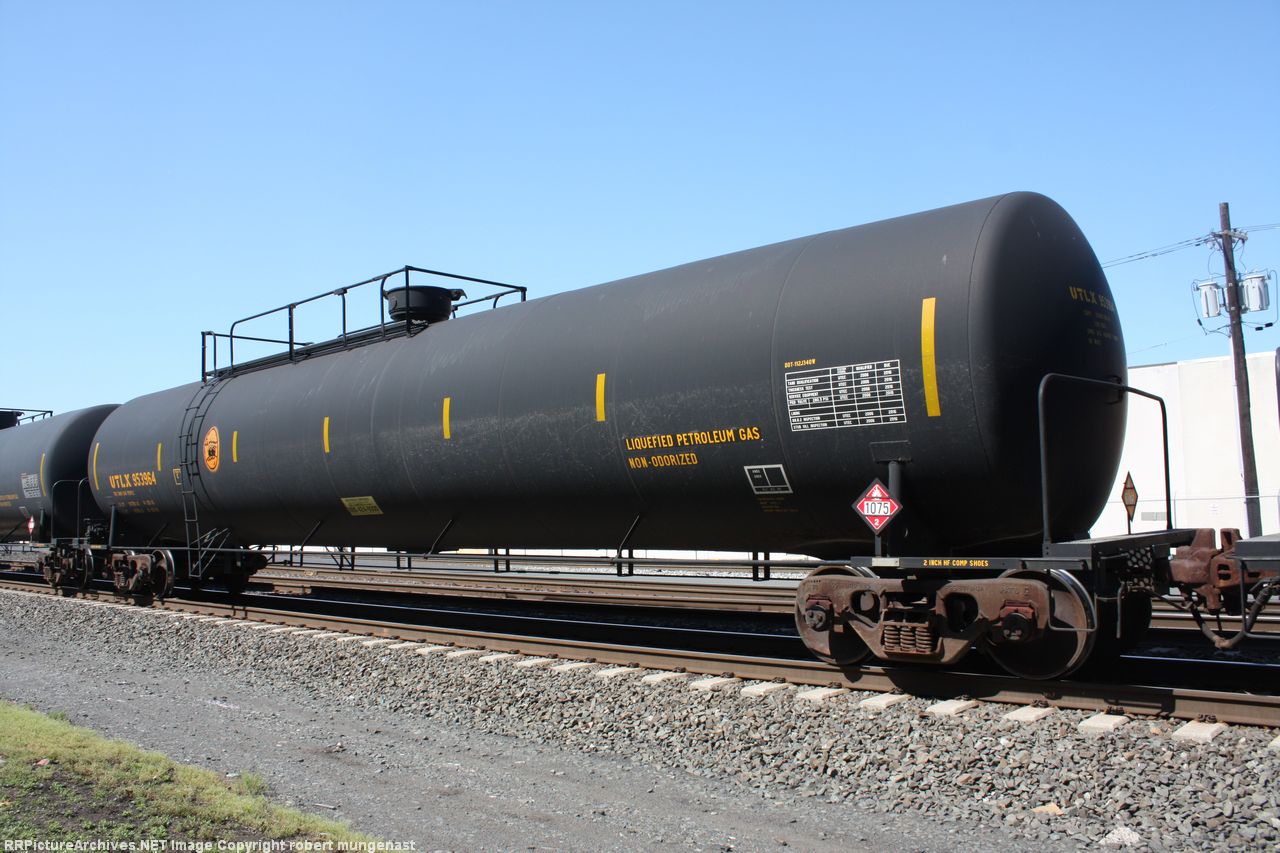 misc freight cars on q410