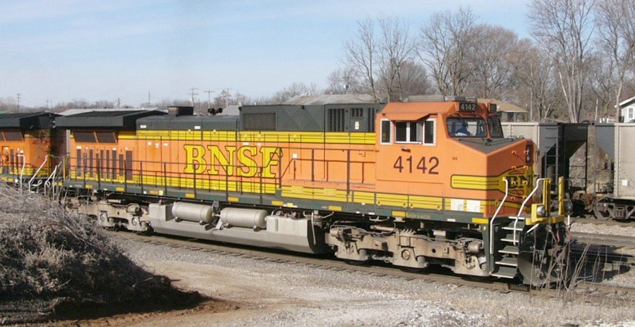 BNSF 4142
