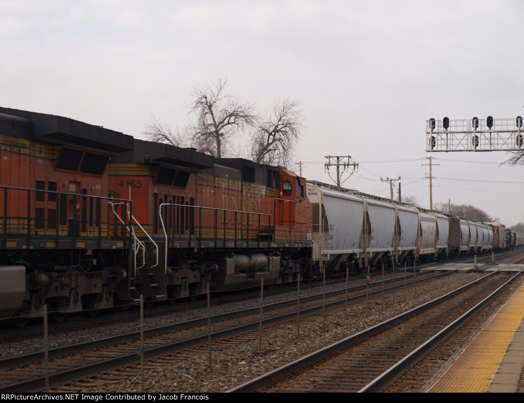 BNSF 4165