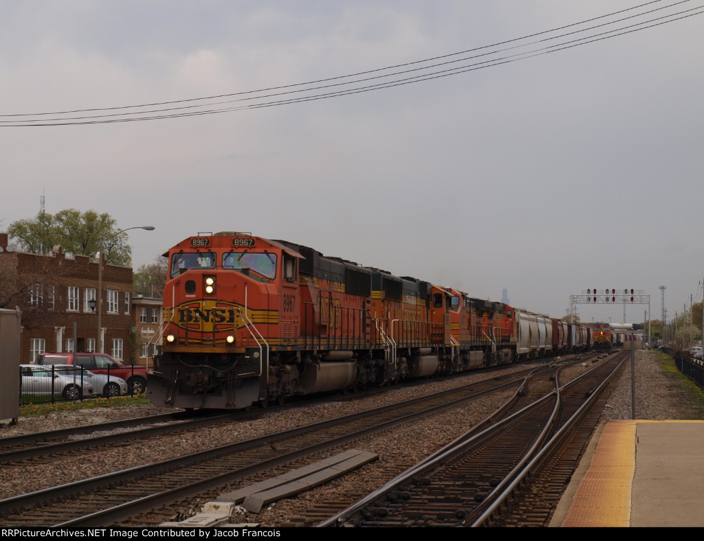 BNSF 8967