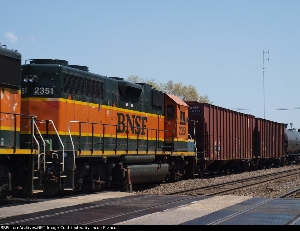 BNSF 2351