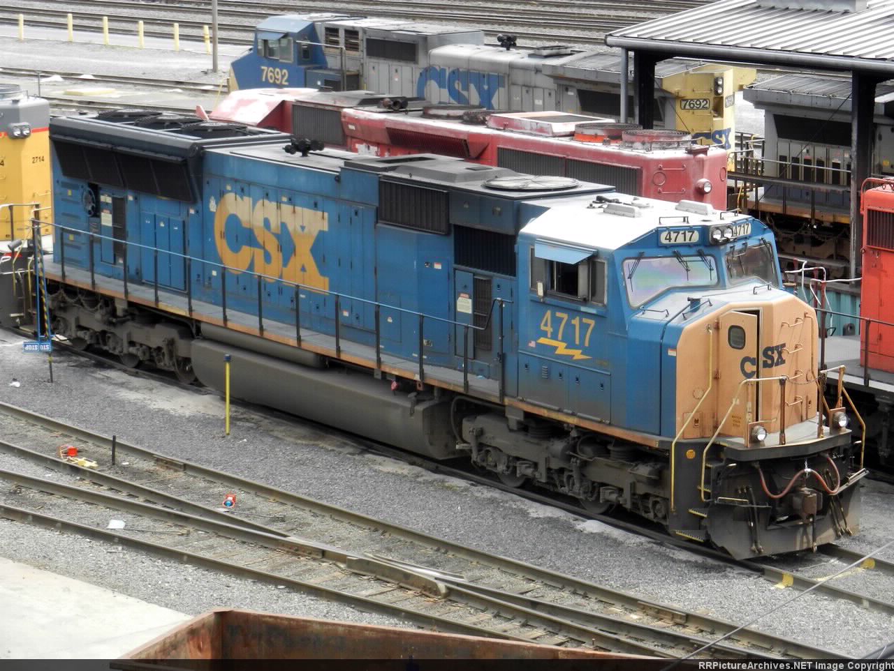 CSXT EMD SD70MAC 4717