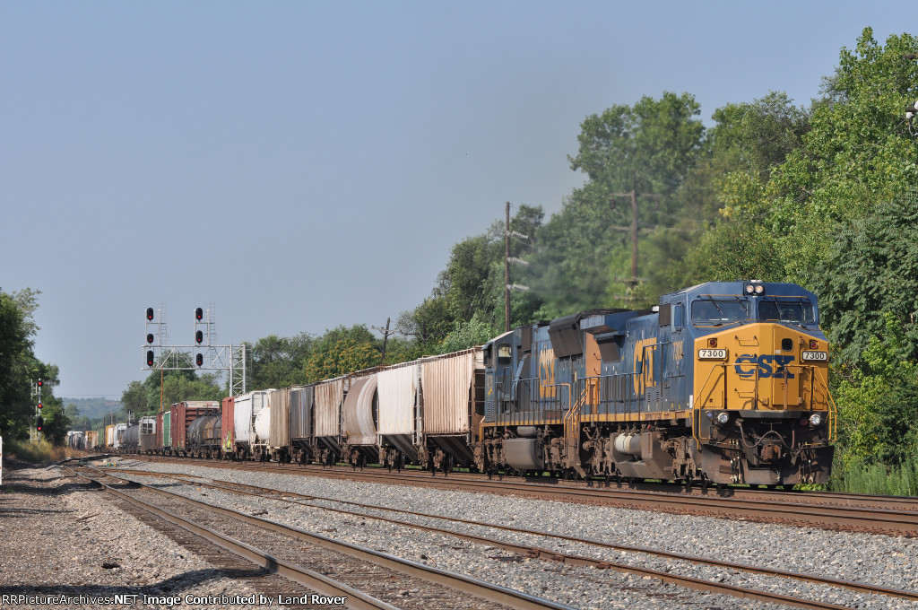 CSXE 7300 On CSX Q 340 Northbound