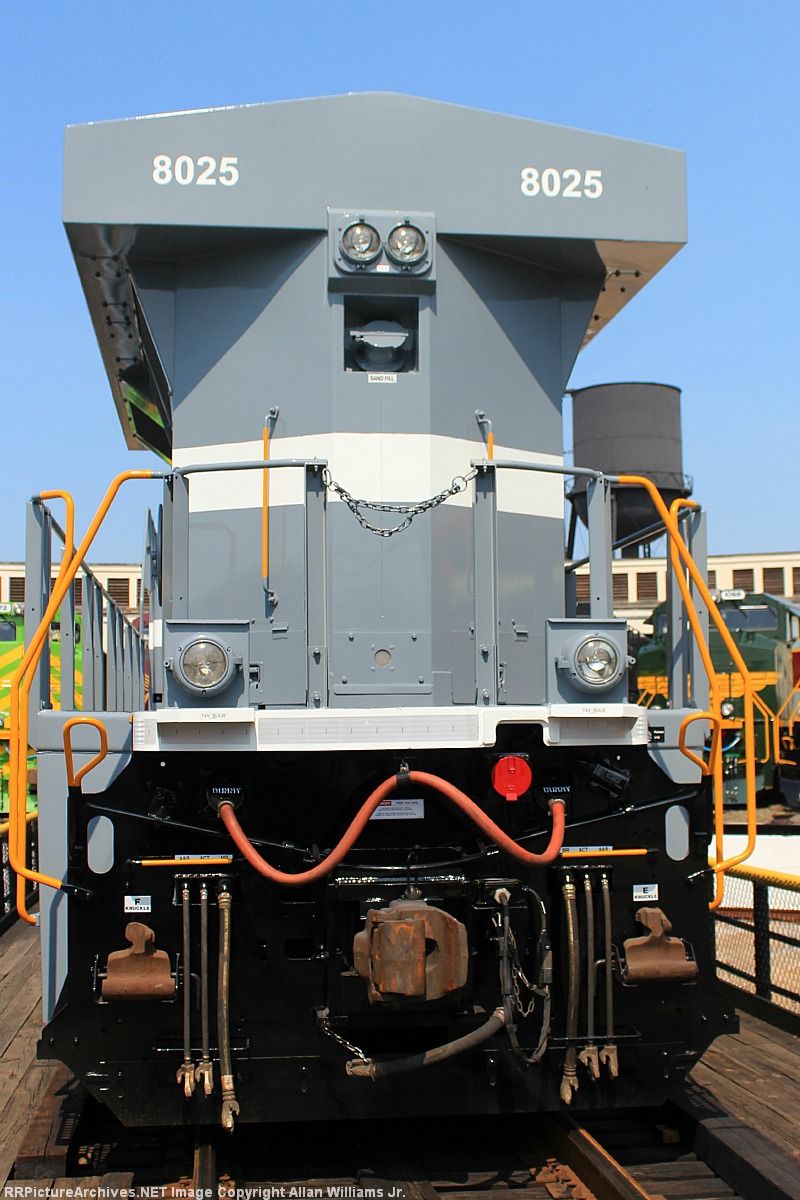 NS 8025