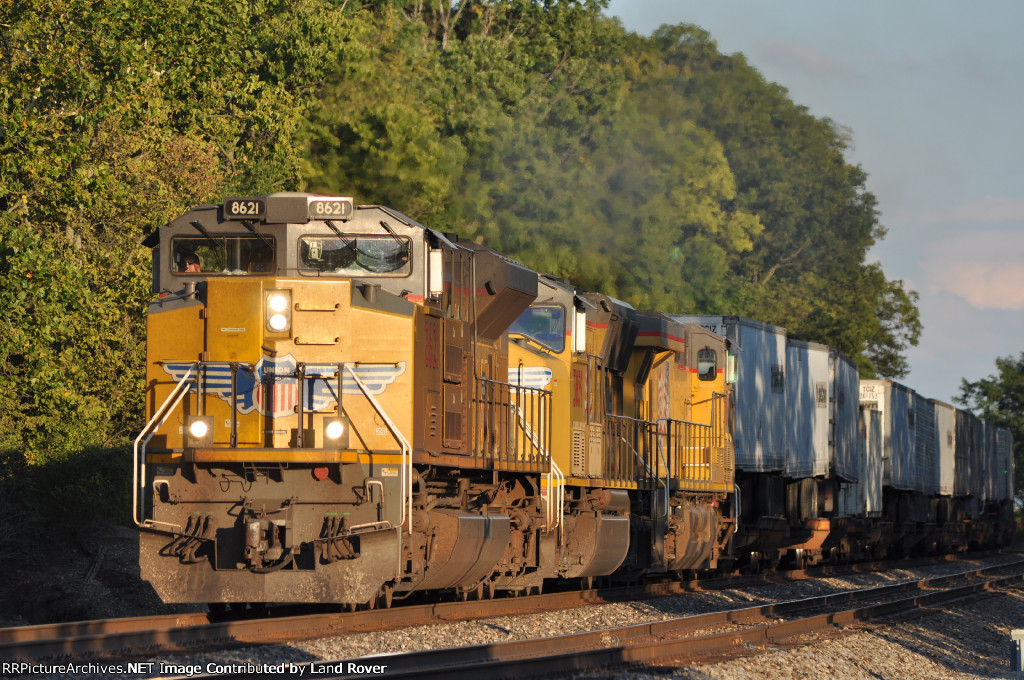 UP 8621 On NS 216 Westbound