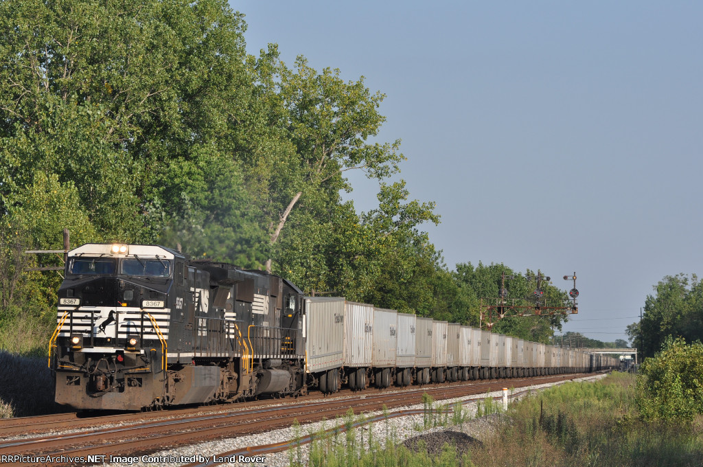 NS 8367 On NS 264 Northbound