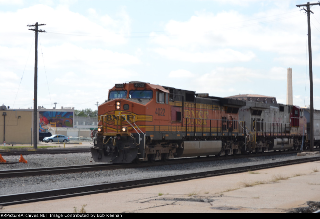 BNSF 4022