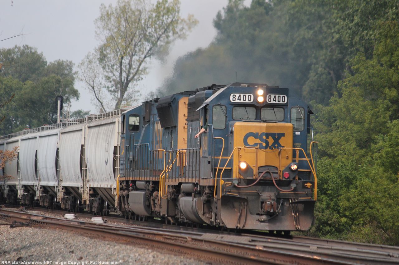 CSX 8400