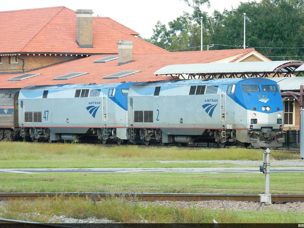 AMTK 2(P42DC) 47(P42DC)