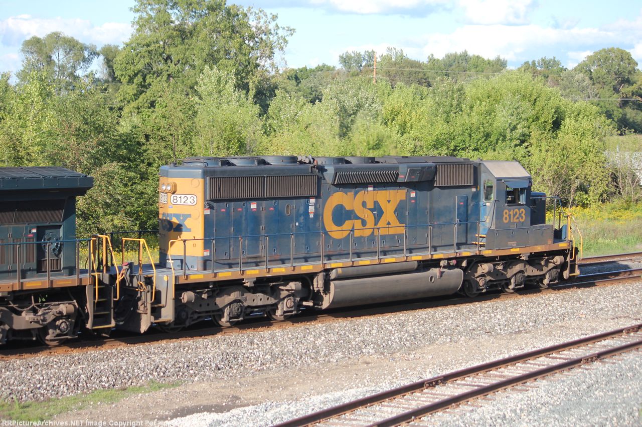 CSX 8123