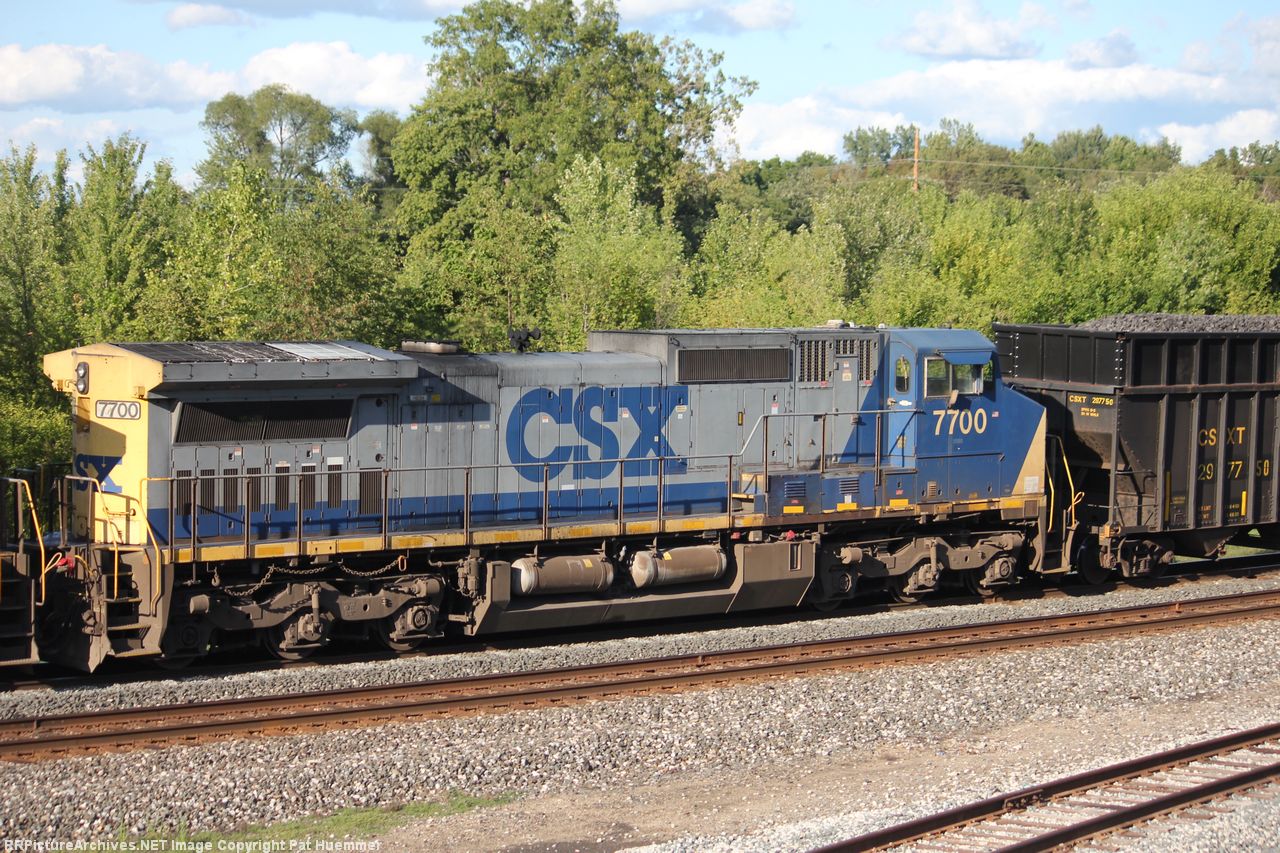 CSX 7700