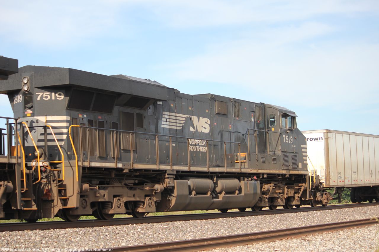 NS 7519