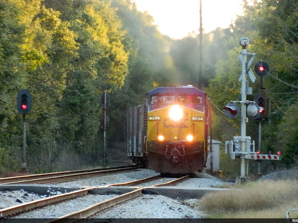 CSX 382 (AC44CW)