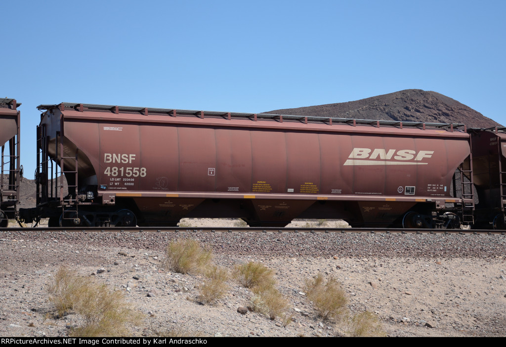 BNSF 481558