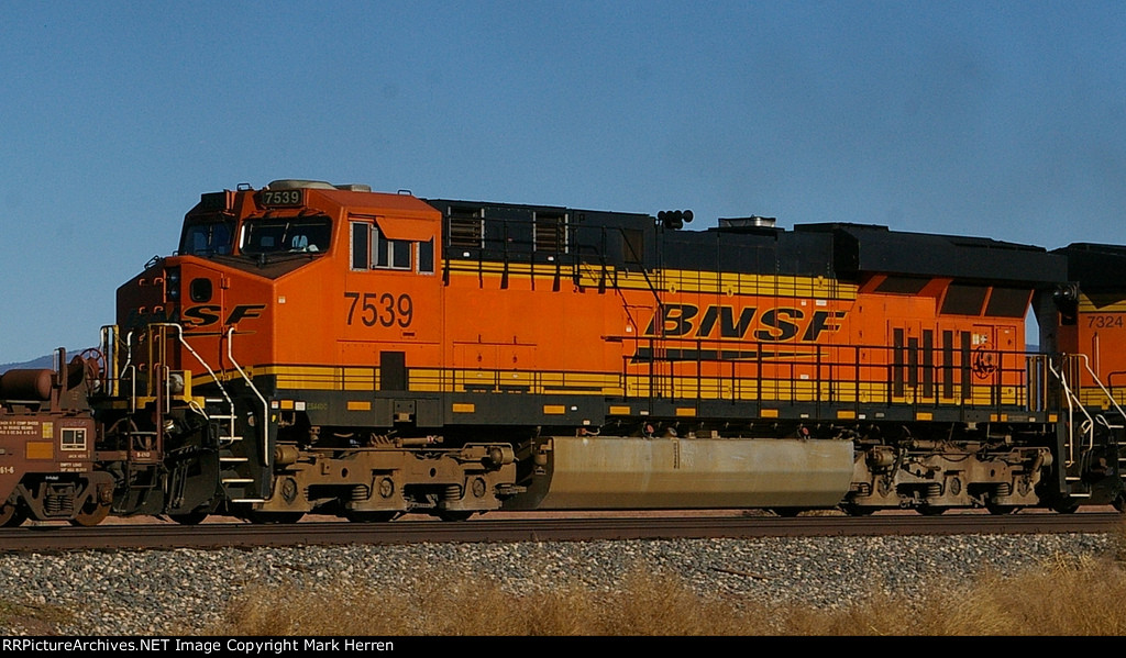 BNSF 7539