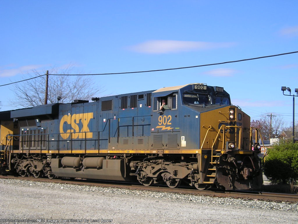 CSXT 902 / W / W D Miller At The Throtle