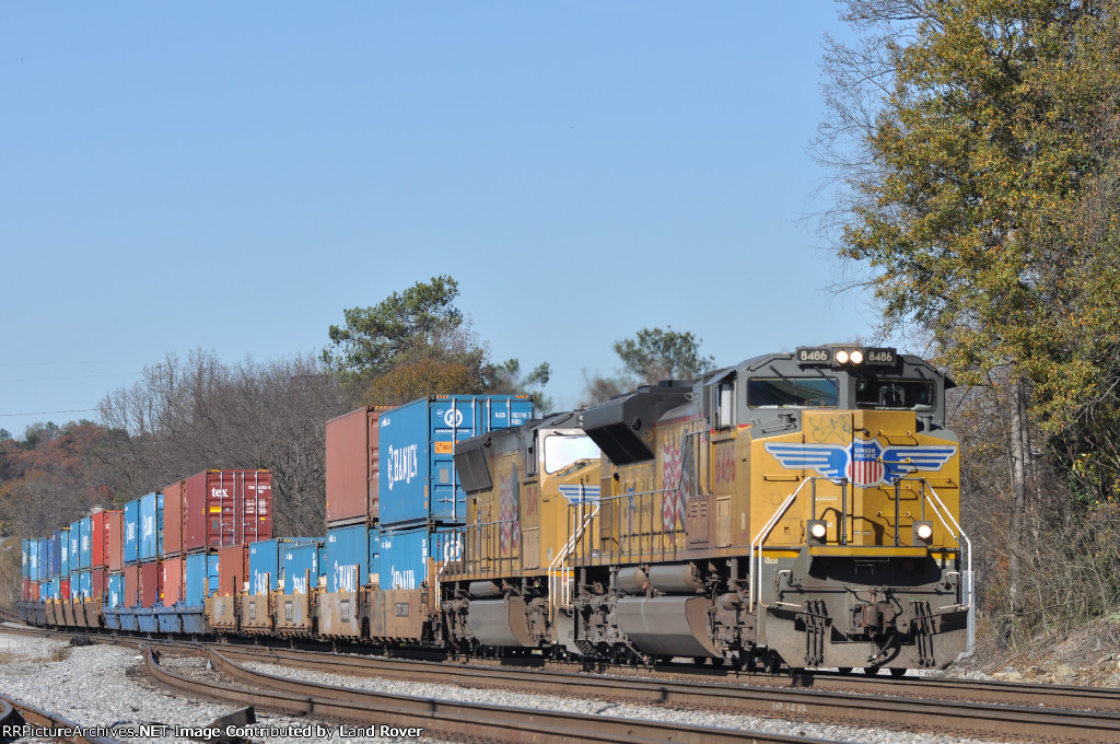 UP 8486 On NS 221 Southbound