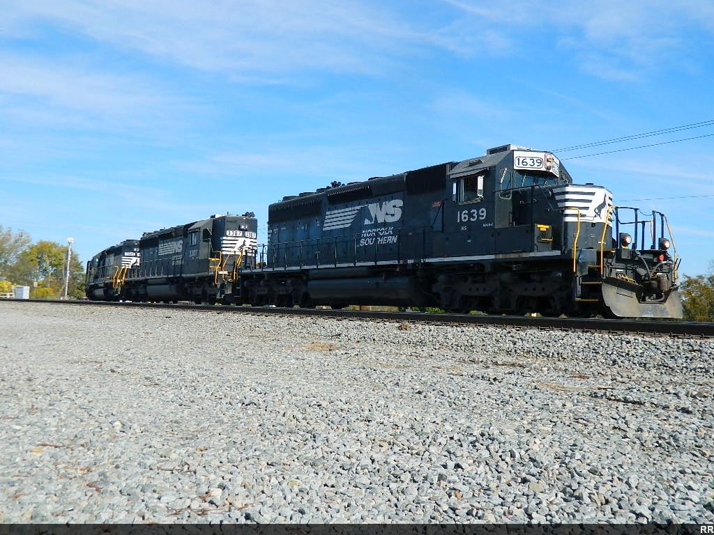NS 1639(SD40-2) 3307(SD40-2) NS 3445(SD40-2)