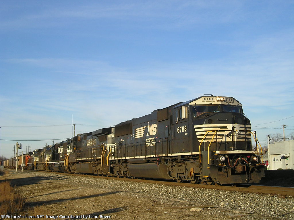 NS 6788 On NS 143 Eastbound