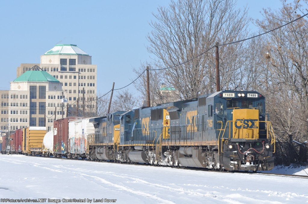 CSXT 7489 On CSX Q 501 Eastbound