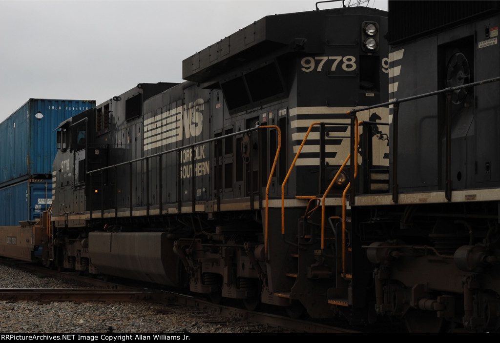 NS 9778