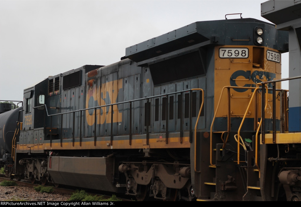CSX 7598