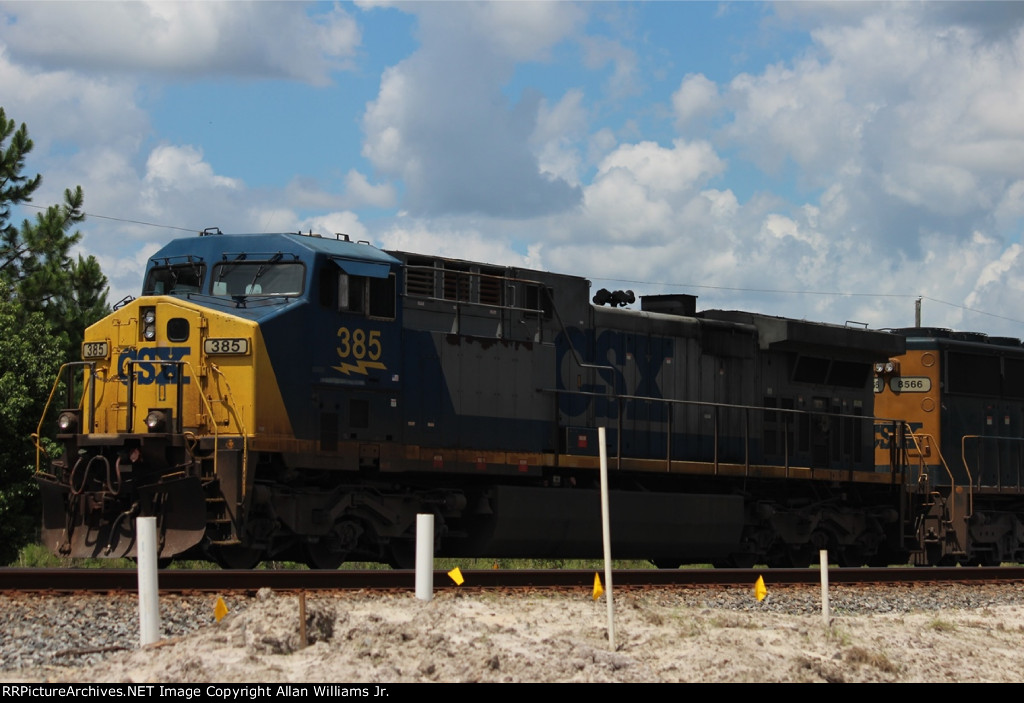 CSX 385