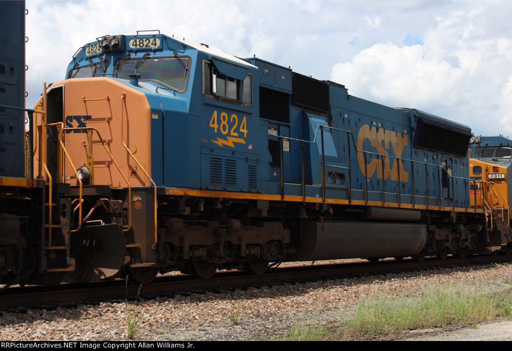 CSX 4824