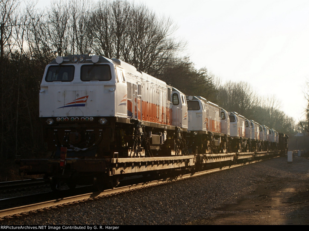 A glinty, going away shot of NS 098