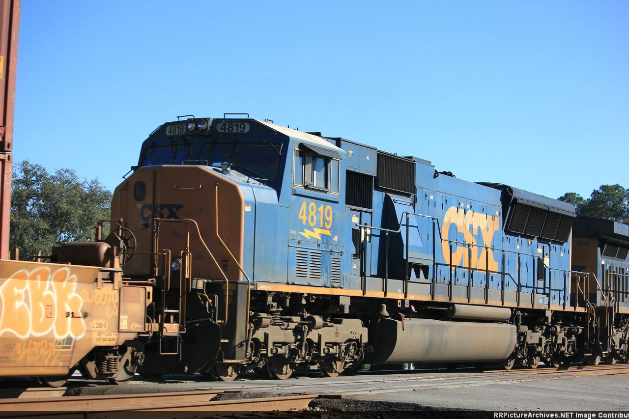 CSX 4819