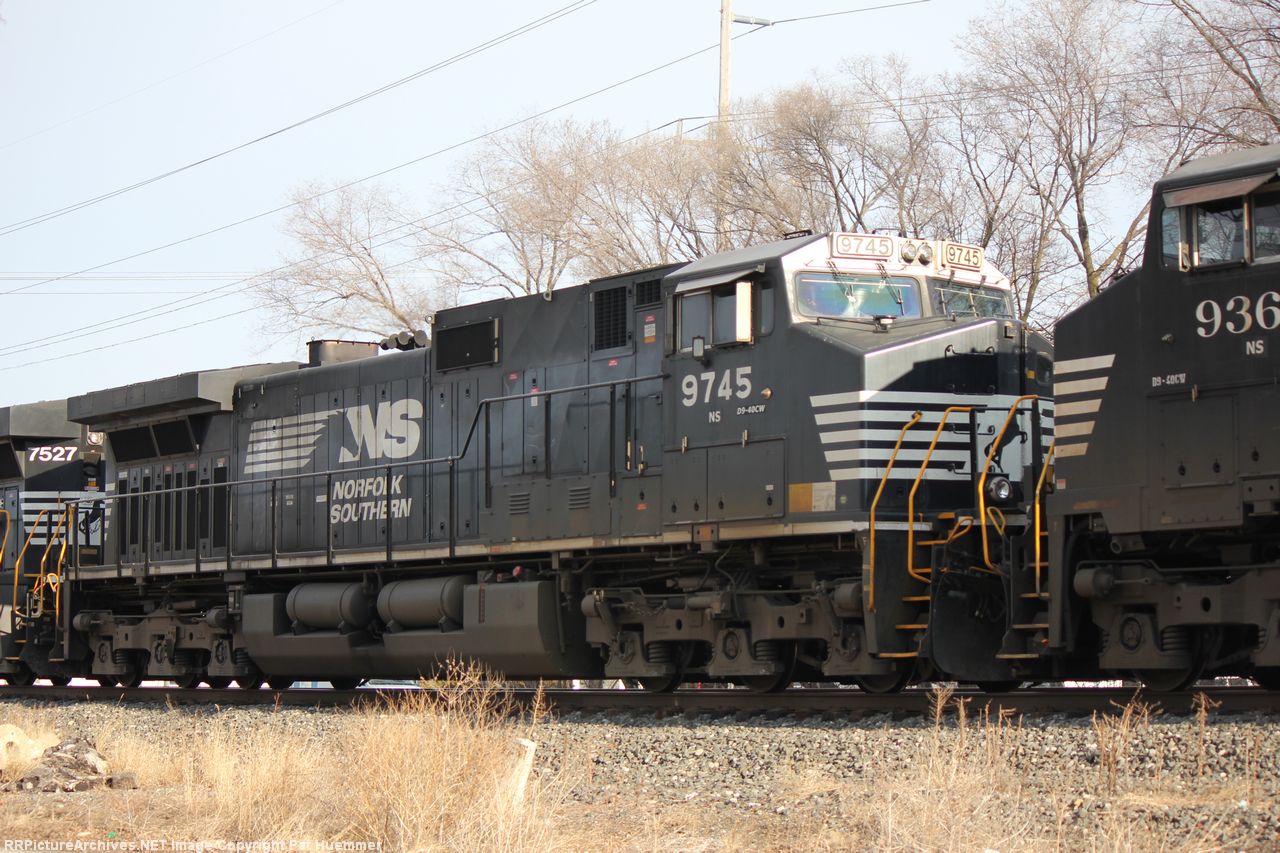 NS 9745