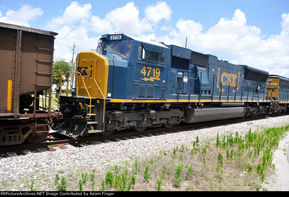 CSX 4719