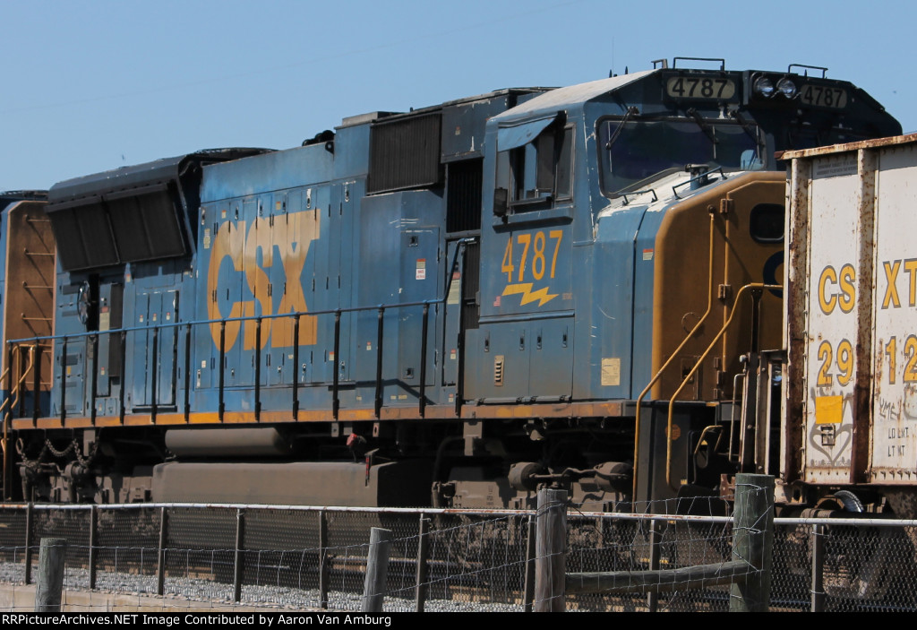 CSX 4787