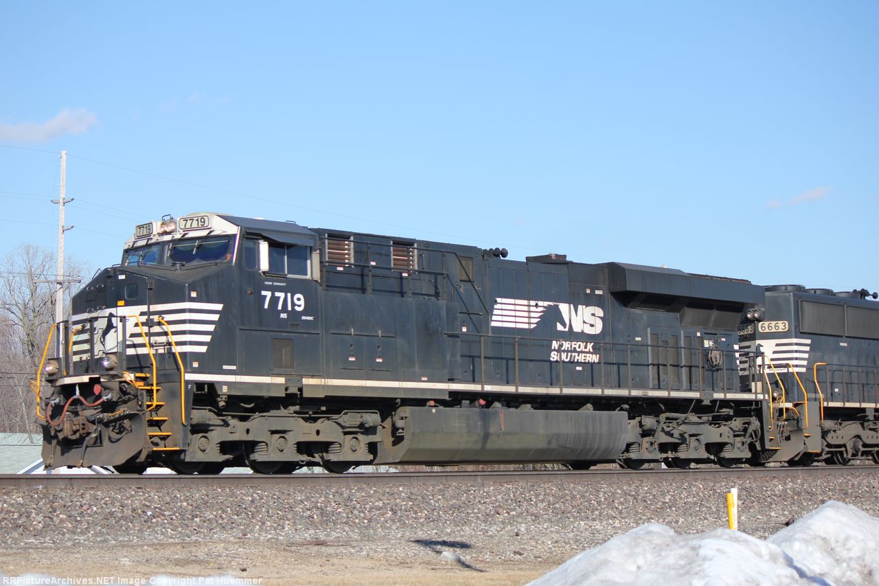 NS 7719