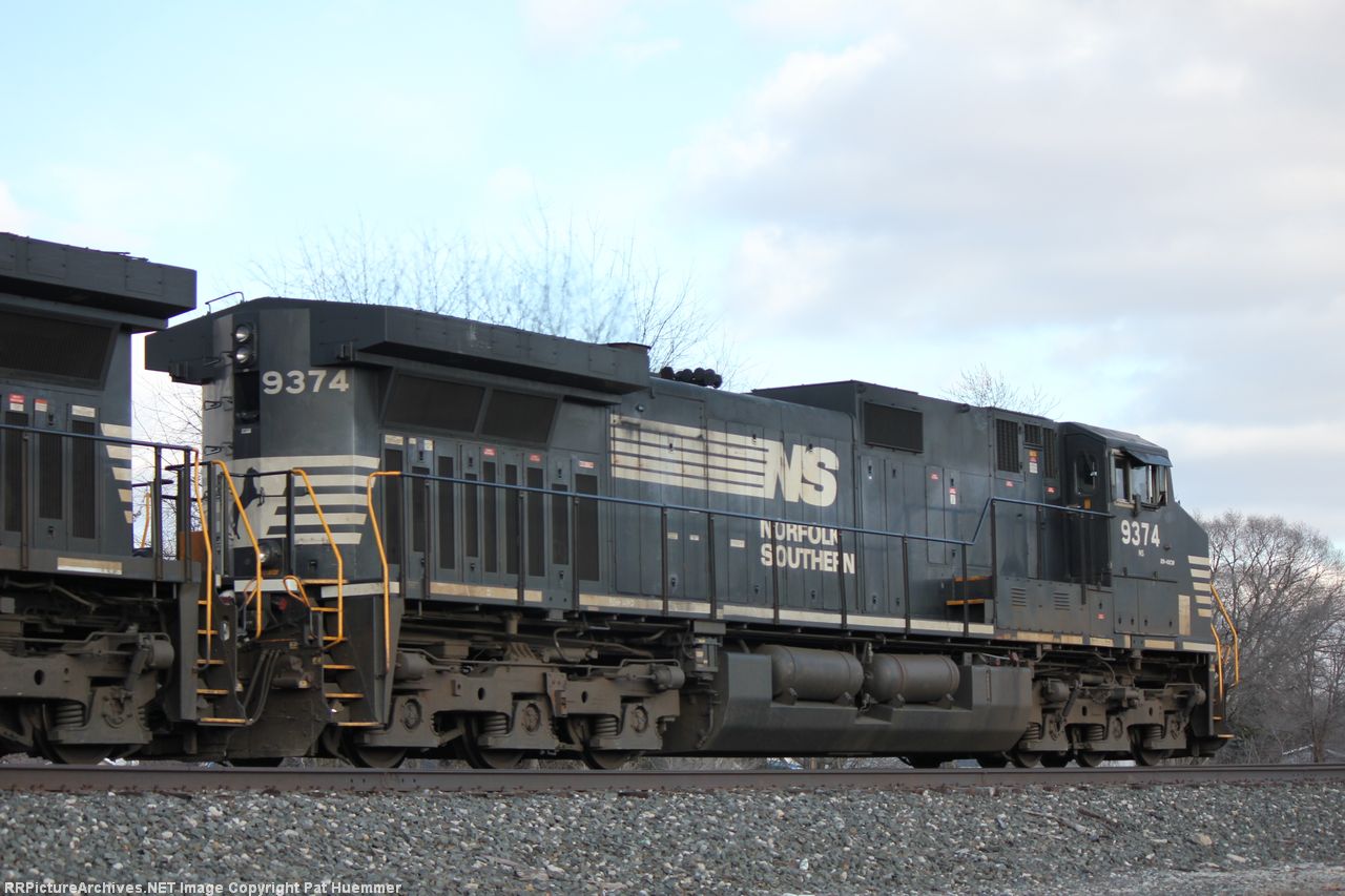 NS 9374