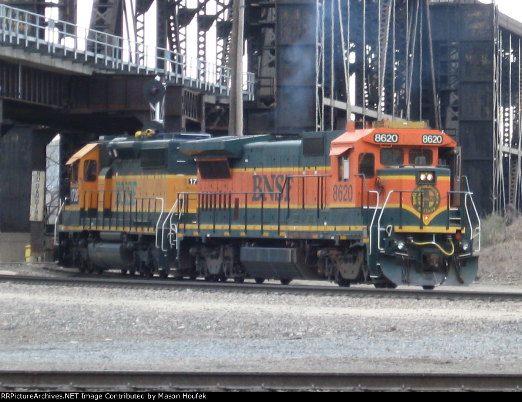 BNSF 8602