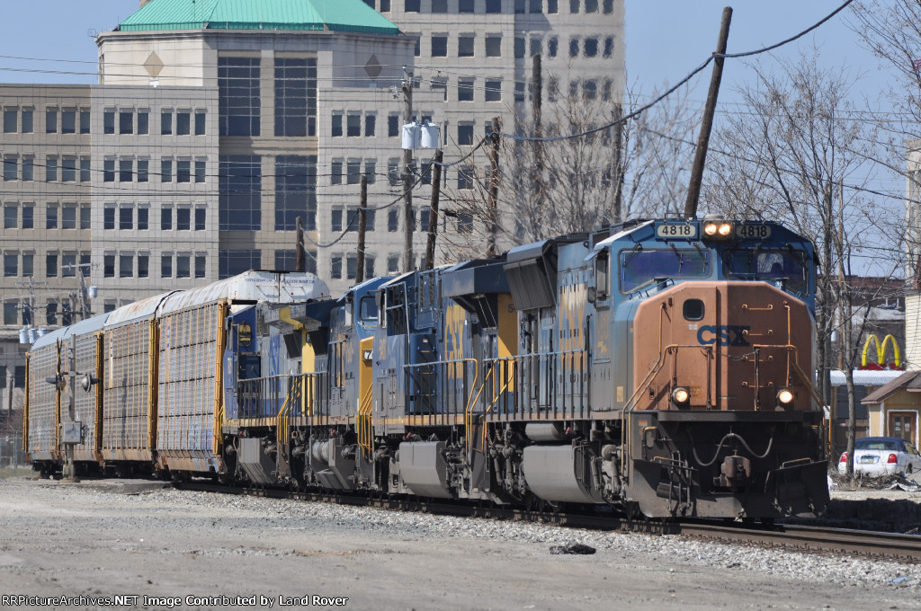 CSXT 4818 On CSX Q 243 Eastbound