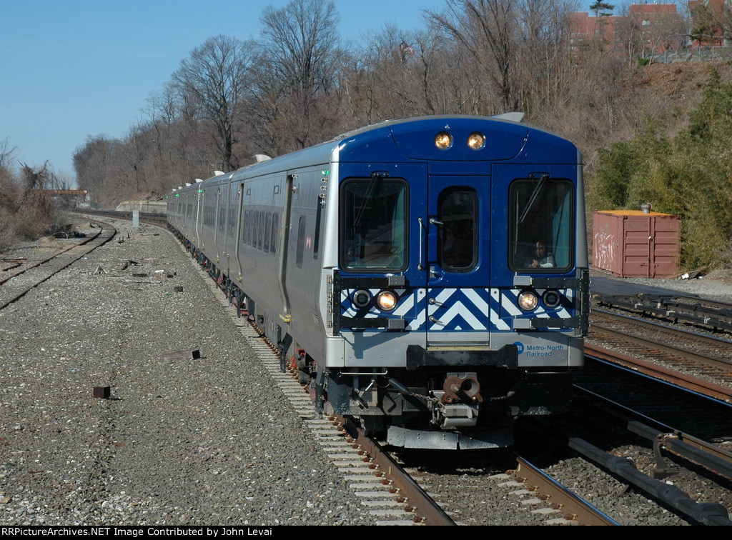 Metro North M7 Set