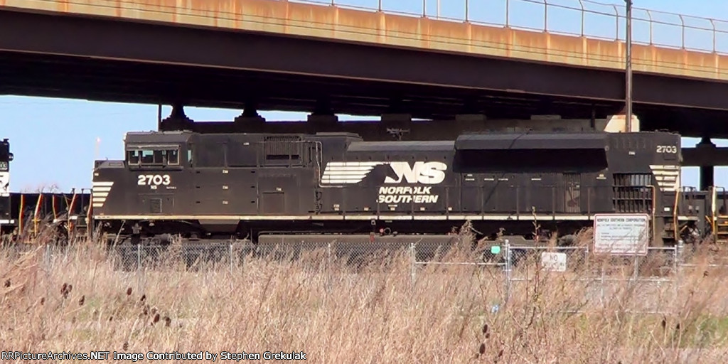 NS 2703