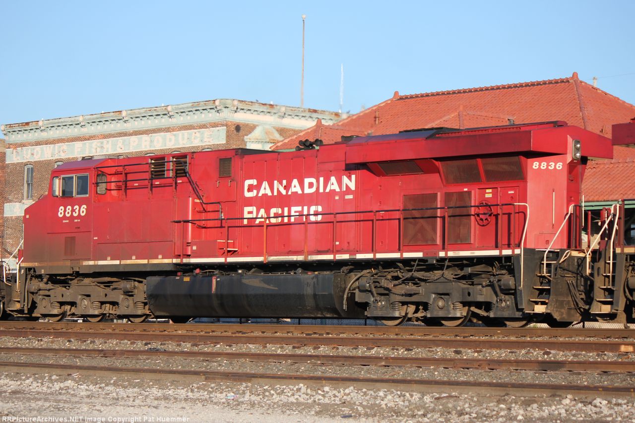 CP 8836