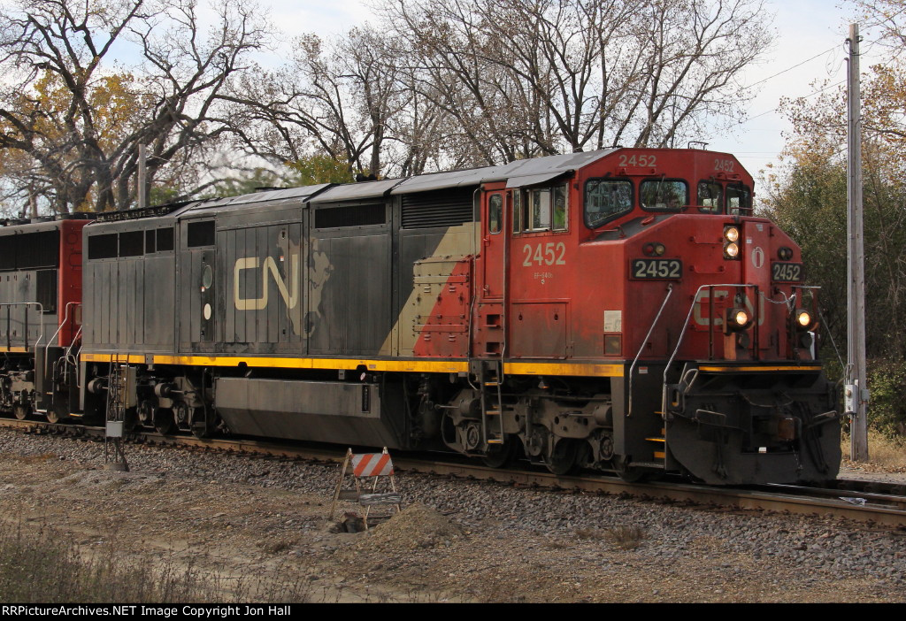 CN 2452