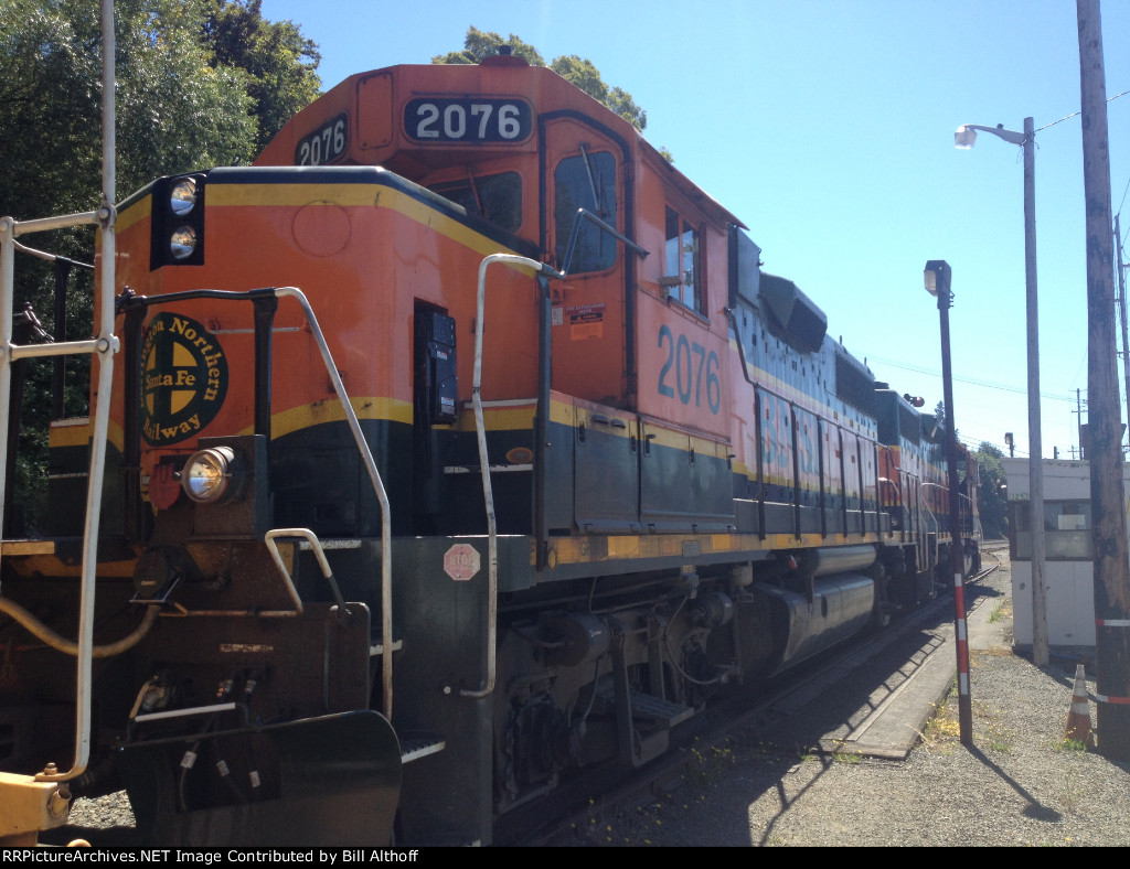 BNSF 2076 outside Naval Station Everett