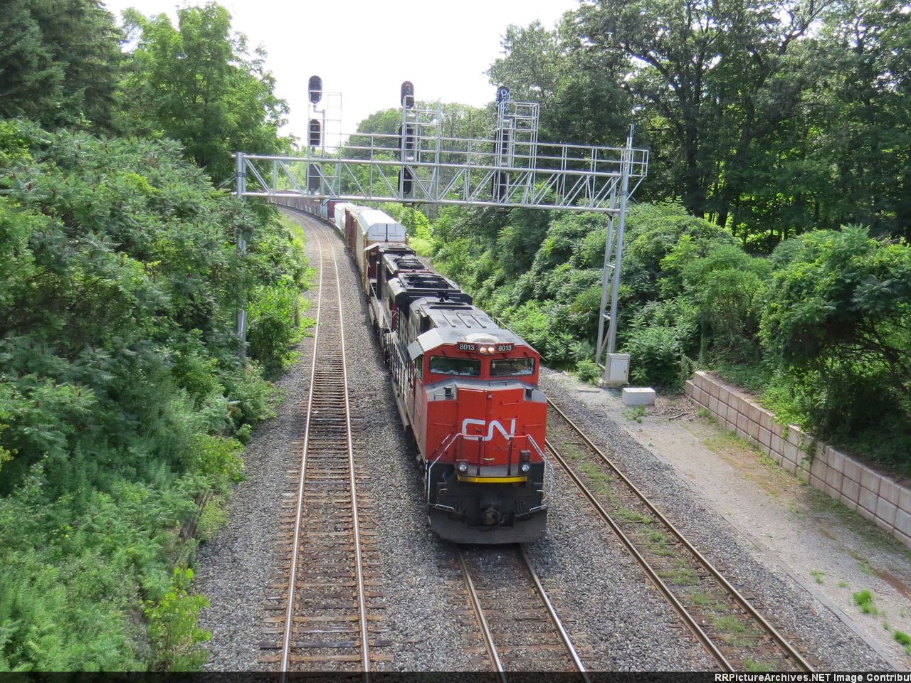 CN 8013