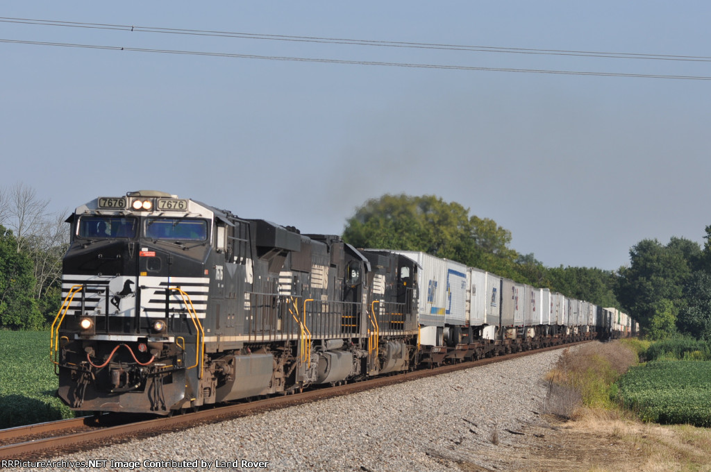NS 7676 On NS 216 Westbound